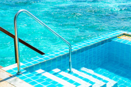 Tips for Preventing Swimming Pool Accidents This Summer